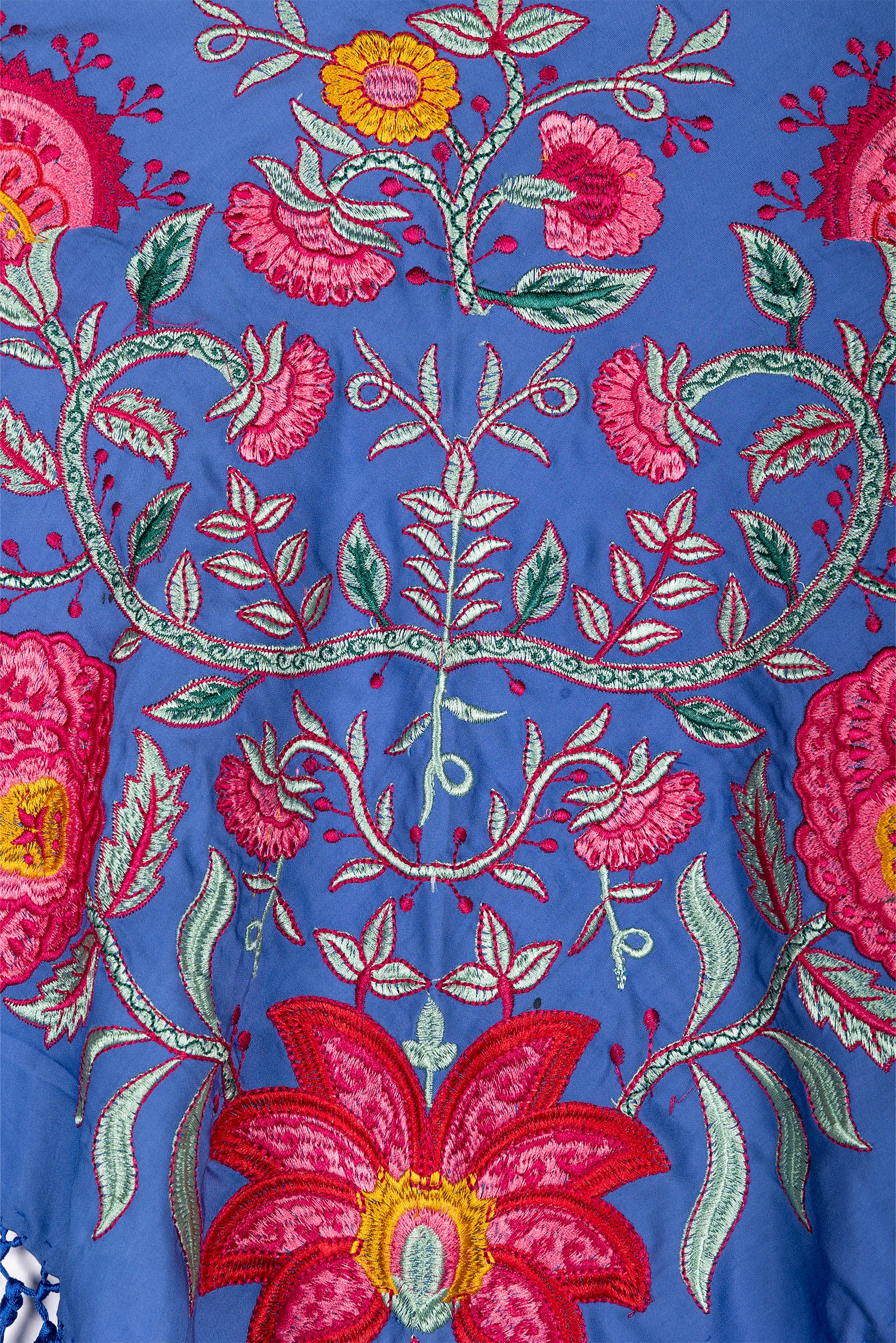 Mantón Camila Azul Ribete Rojo M468 - The Nook Store